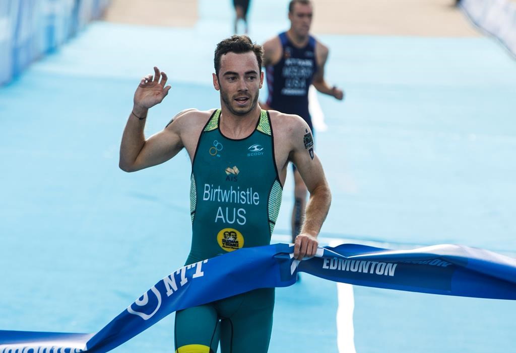 Australia rallies for mixed relay victory at World Triathlon Series ...