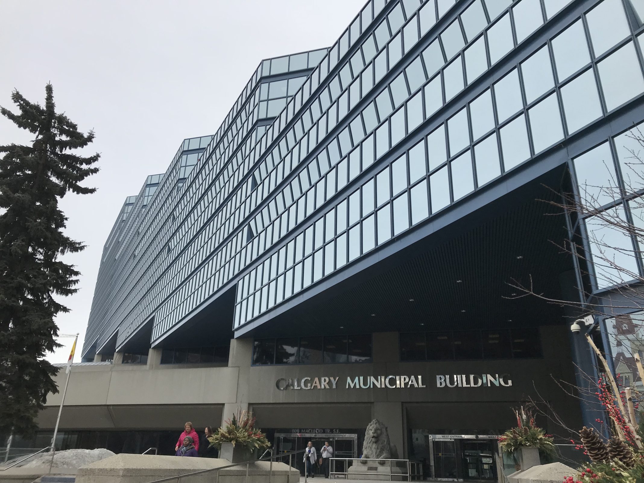 Calgary budget cut scenarios presented to city council - LiveWire Calgary