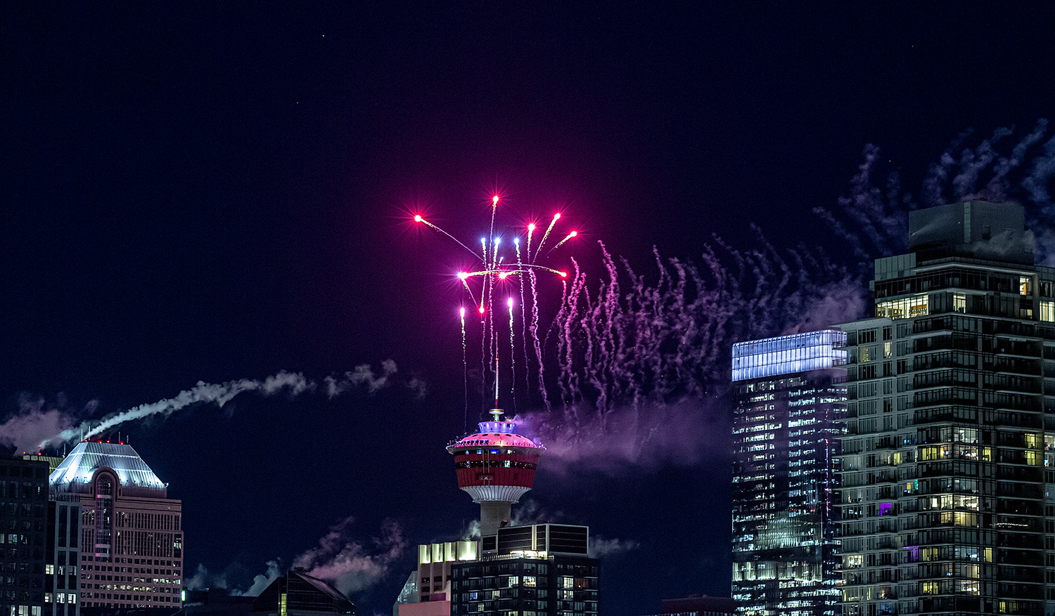 Photos: Calgary's New Year's Eve fireworks show ushers in 2022 ...