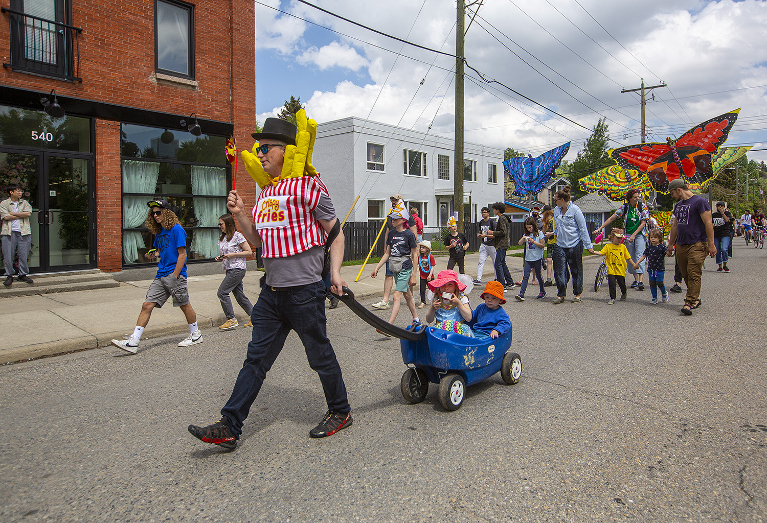 Photos: Neighbour Day highlights desire for community connections in ...