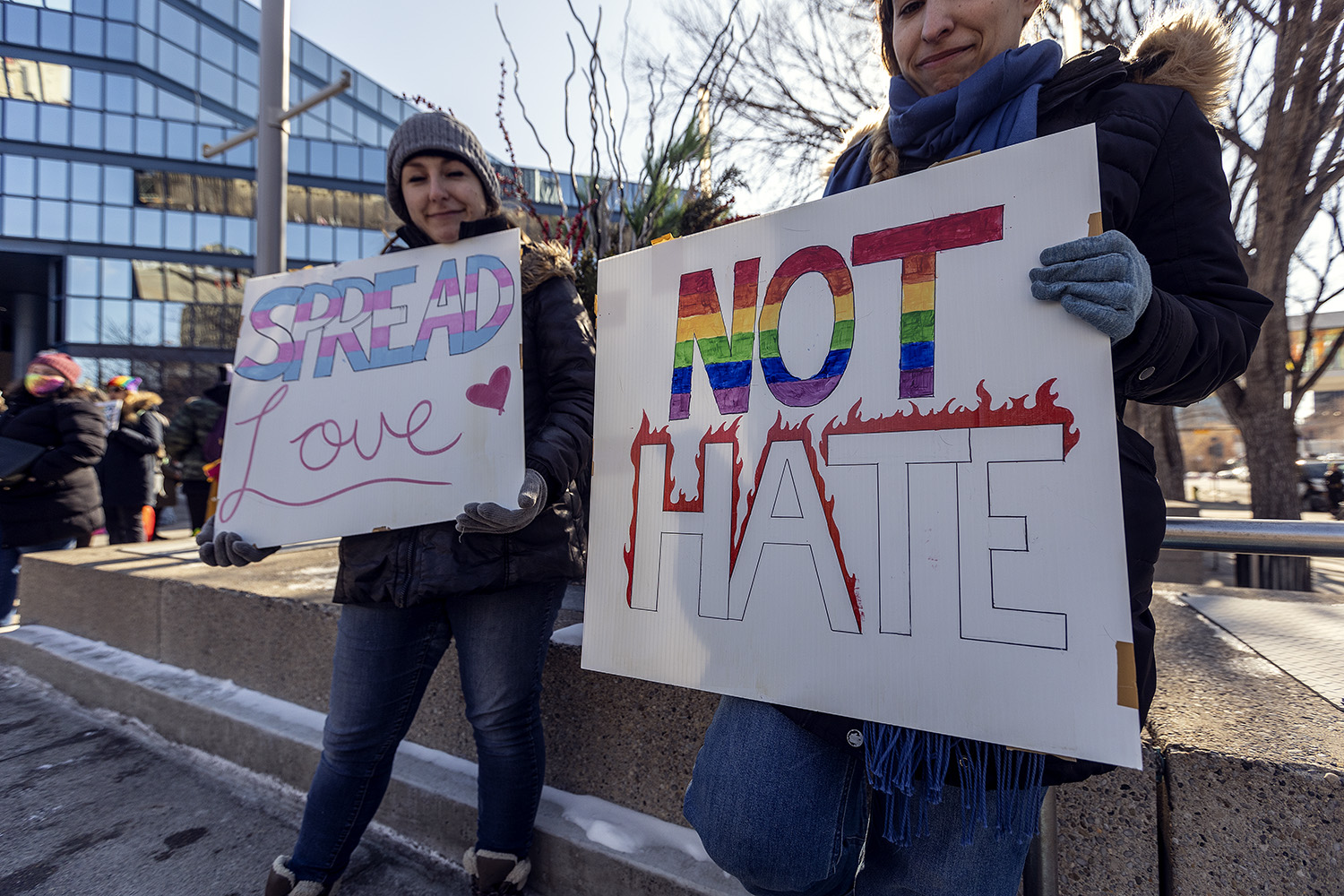 Anti-drag protest and counter protest | LiveWire Calgary