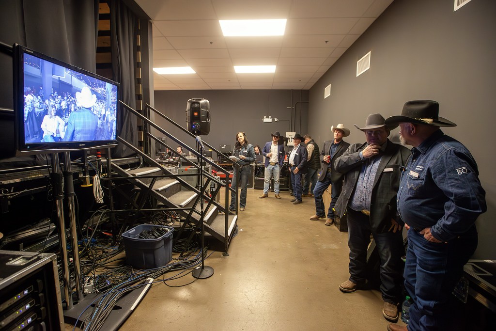 Stampede Canvas Auction sets new records during bidding war night ...