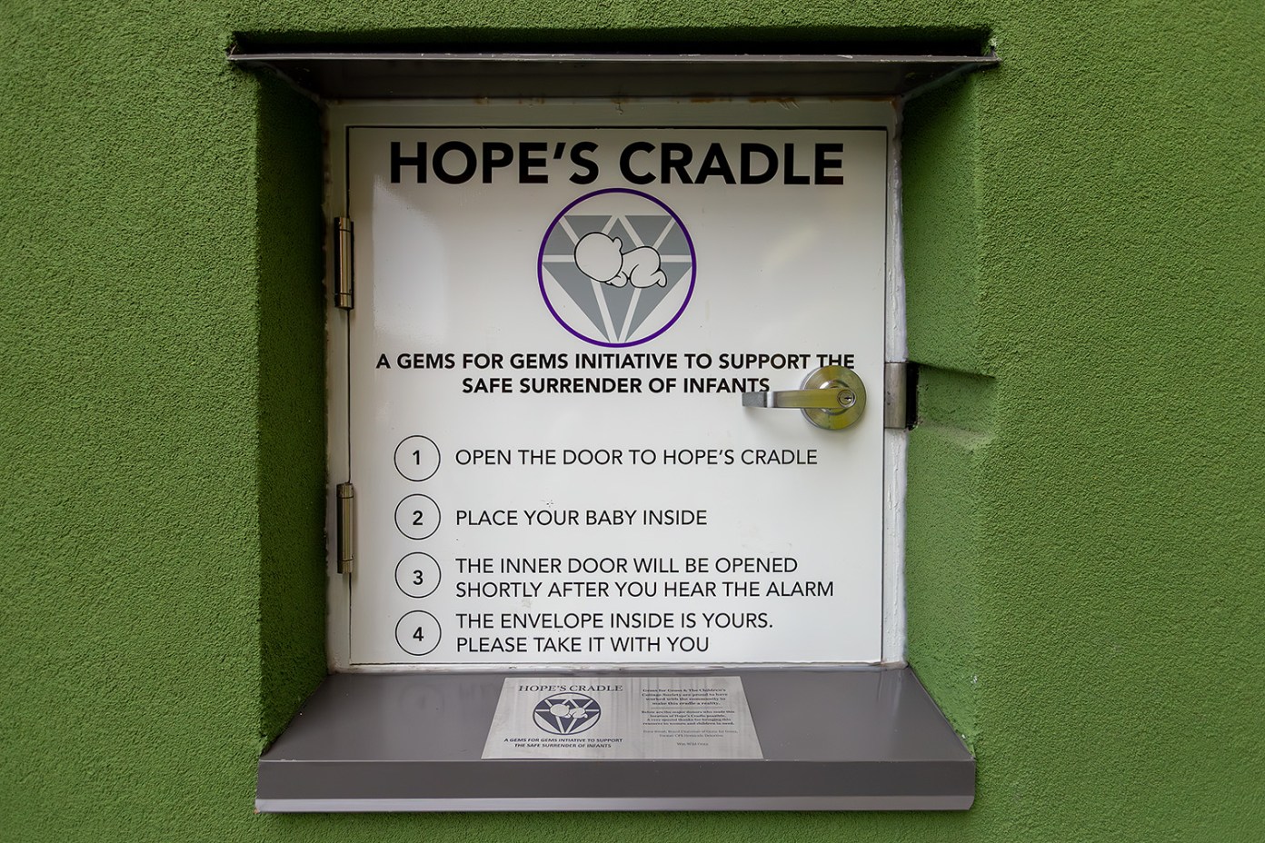 Hope's Cradle brings safe, legal, anonymous infant surrender to Calgary - LiveWire Calgary