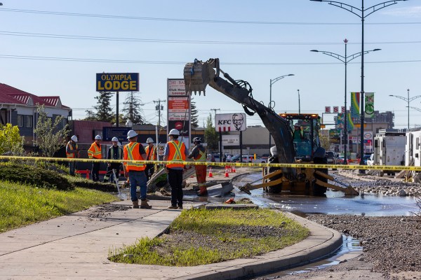 Calgary water main break prompts emergency alert, boil water advisory ...