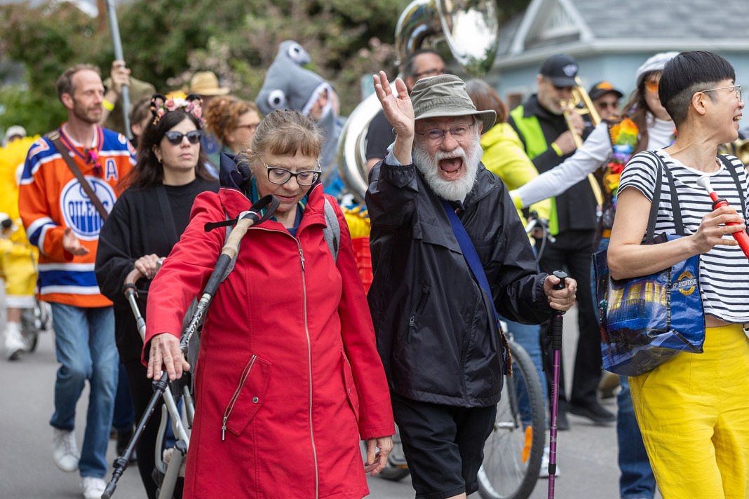 Calgary communities find different ways to celebrate Neighbour Day ...
