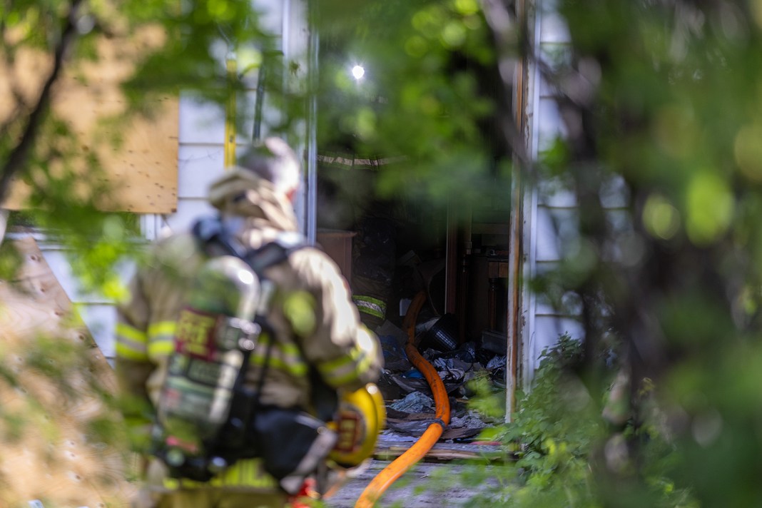 Calgary house fire in Bowness put out with 600 litres of water ...