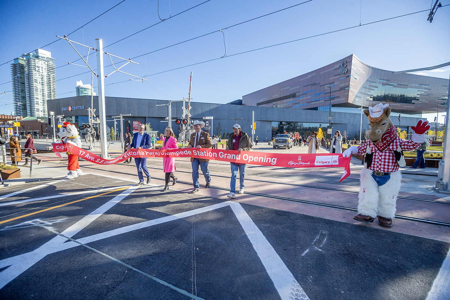 $128 million Victoria Park LRT and 17 Avenue SE extension complete ...