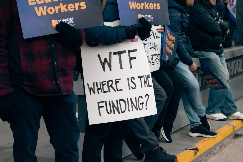 Calgary teacher labour action still possible amid negotiation ...