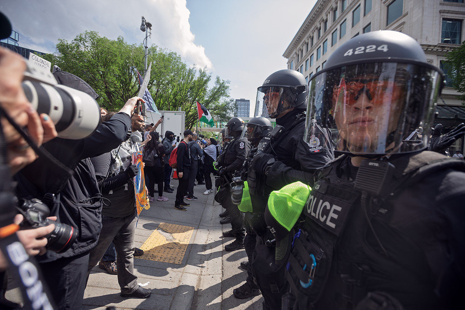 G7 protests shut down roads, Stephen Avenue - LiveWire Calgary
